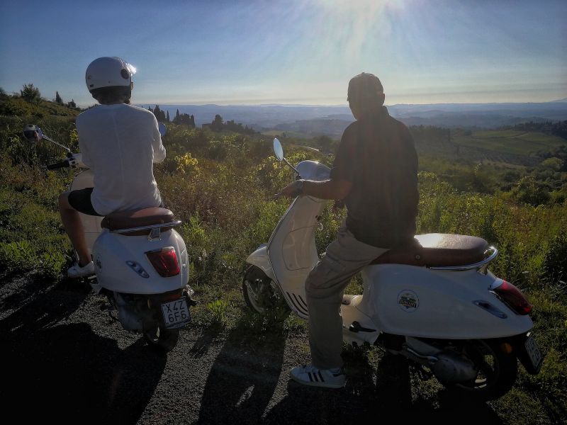 Tuscany Sunset Vespa Tour